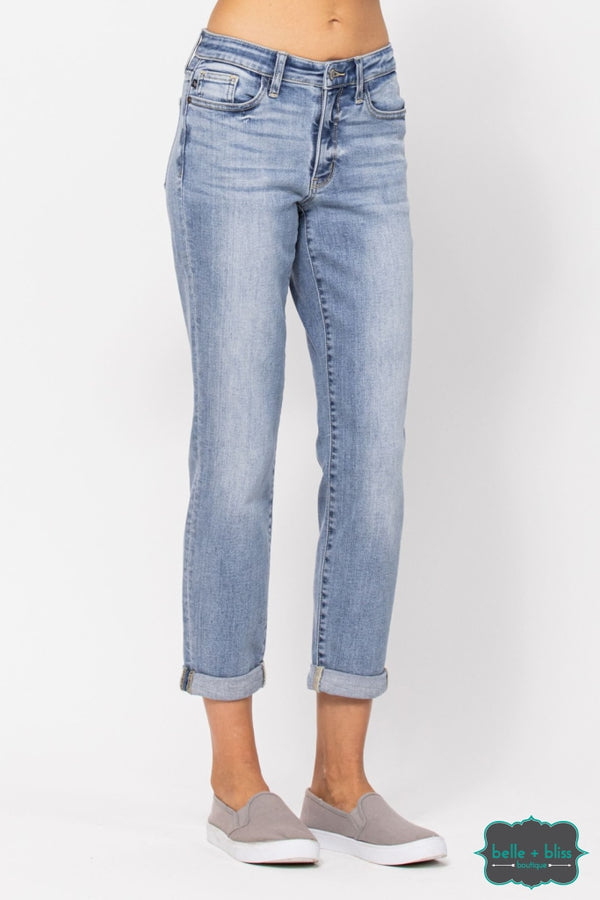 Judy Blue "Marley" Mid Rise Non Distressed Boyfriend Jeans - Light Was ...